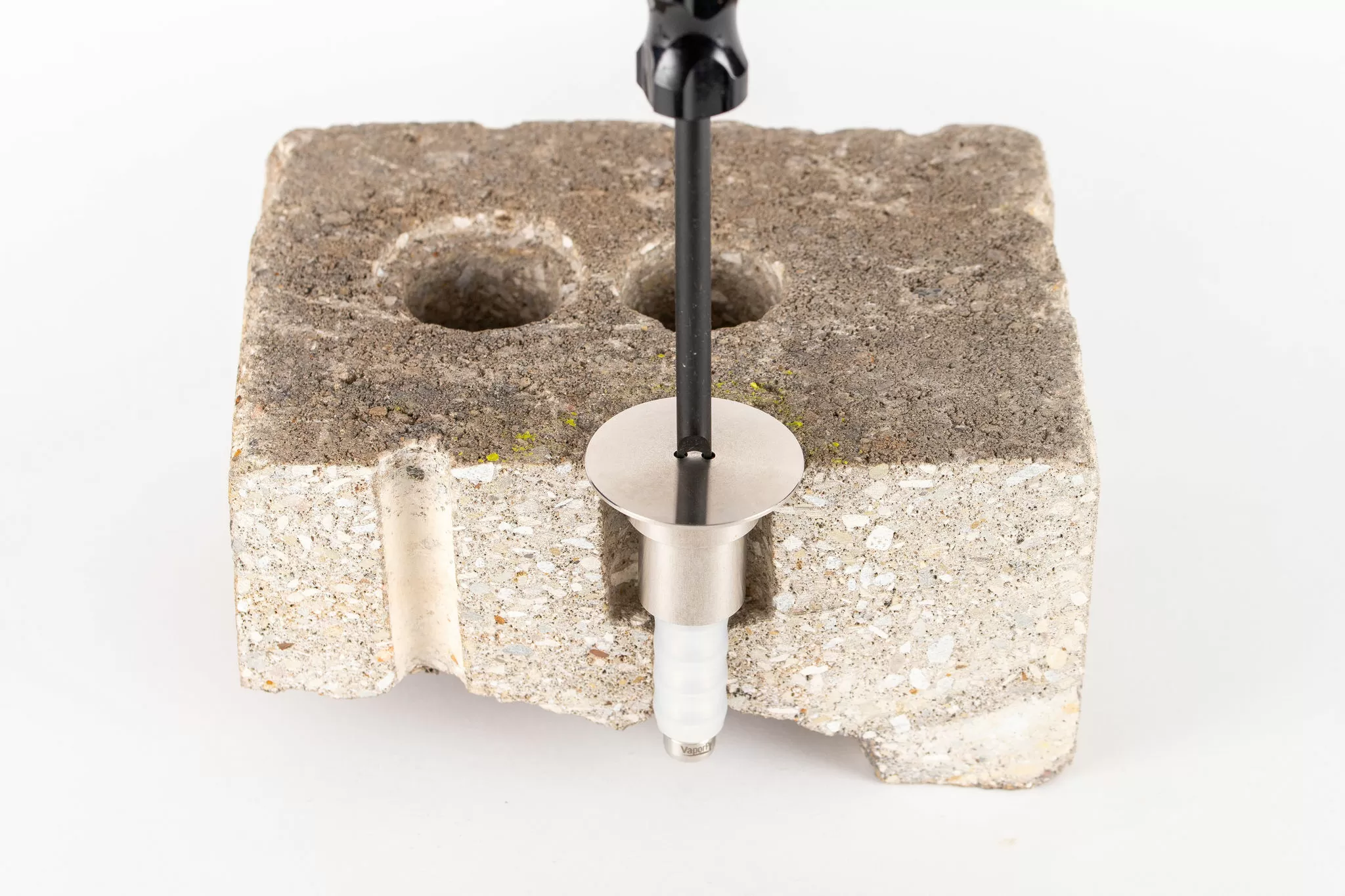 Stainless Steel Vapor Pin® for Intrusion Testing